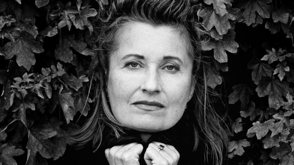 Elfriede Jelinek: el rayo que no cesa - Salida de Emergencia